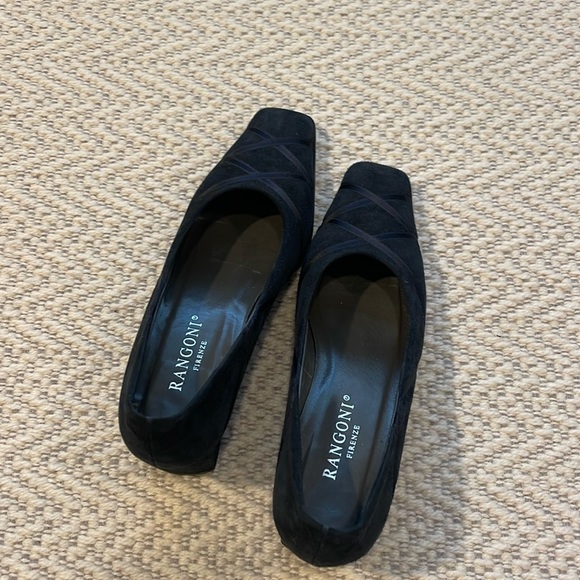 Rangoni | Shoes | Rangoni Firenze Suede Pumps | Poshmark